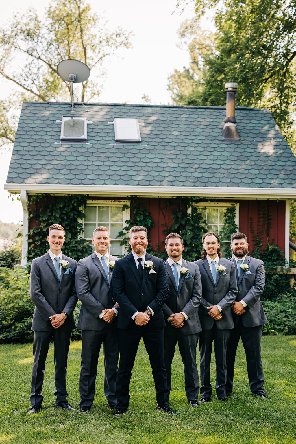 Katy + Charlie // Orchard Ridge Farms Wedding in Rockton, Illinois ...
